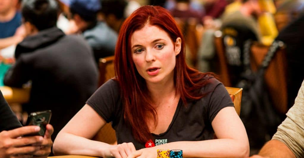 Jennifer Shahade, une joueuse de poker, offrira un Pass Platine